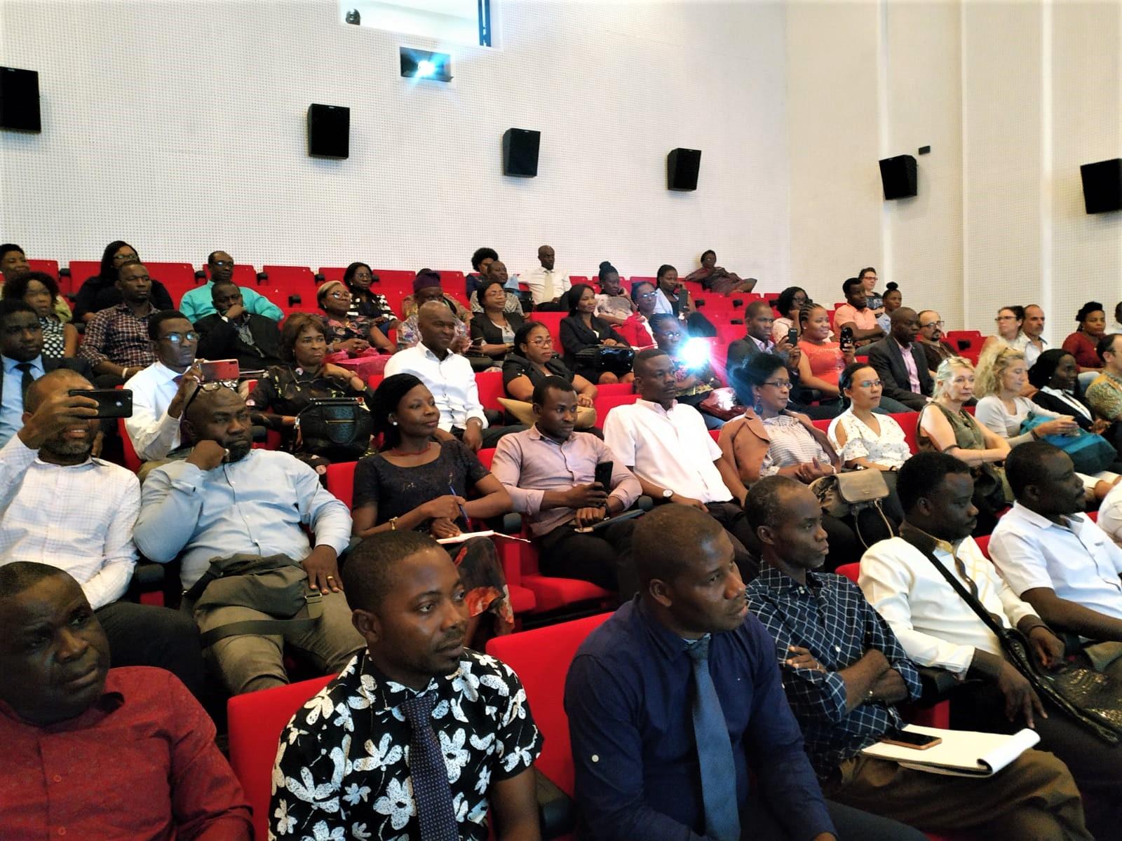 Nigeria : 1ère édition de la Journée Internationale du Professeur de ...