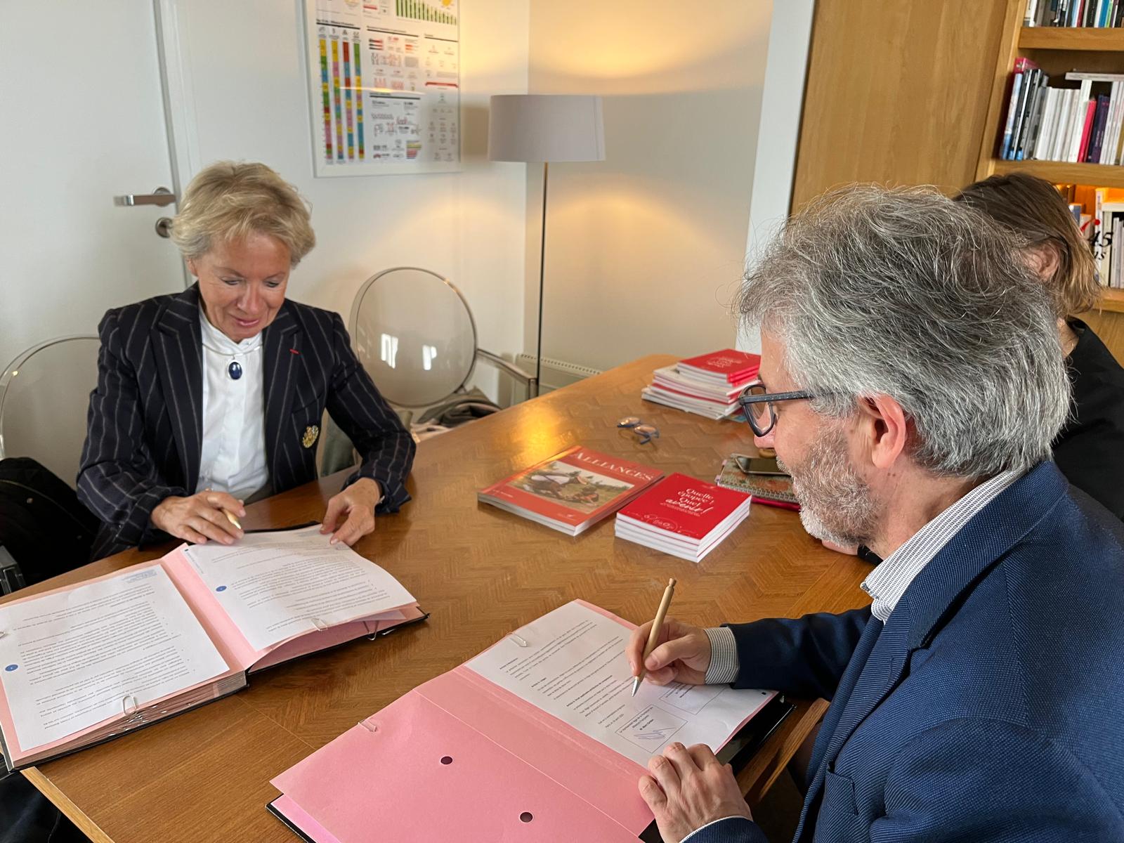 [PARTENARIAT] Signature d'un partenariat entre la Fondation des ...